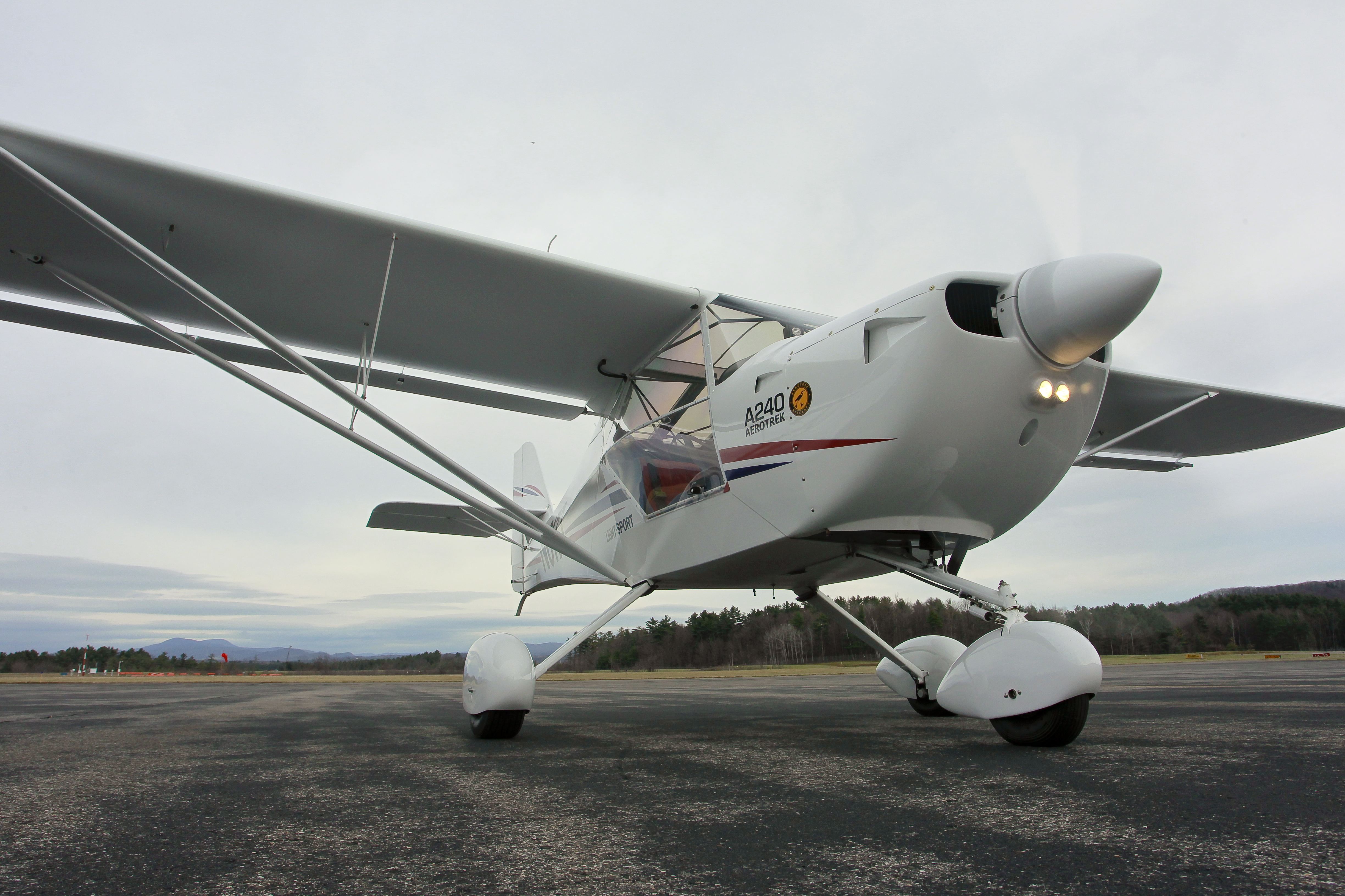Aerotrek A240 - AOPA