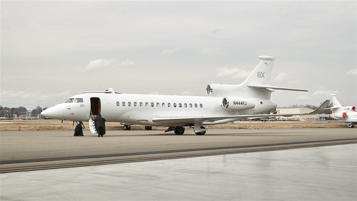 Dassault Falcon 8X - AOPA