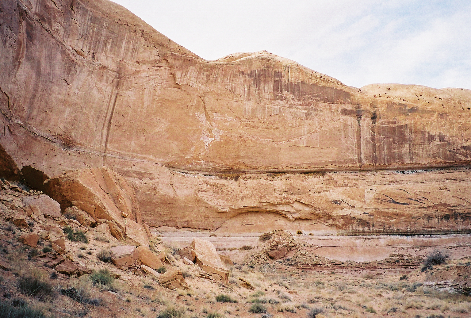 Hike, climb remote Robber's Roost - AOPA