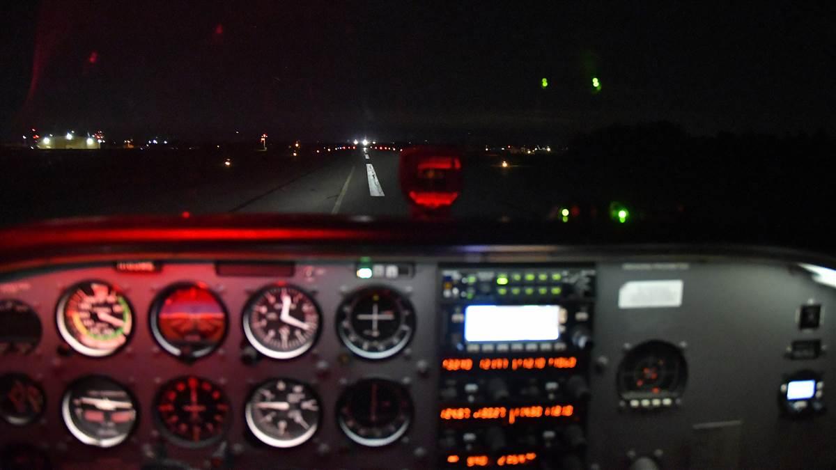Absolutely the best worst night landing ever - AOPA