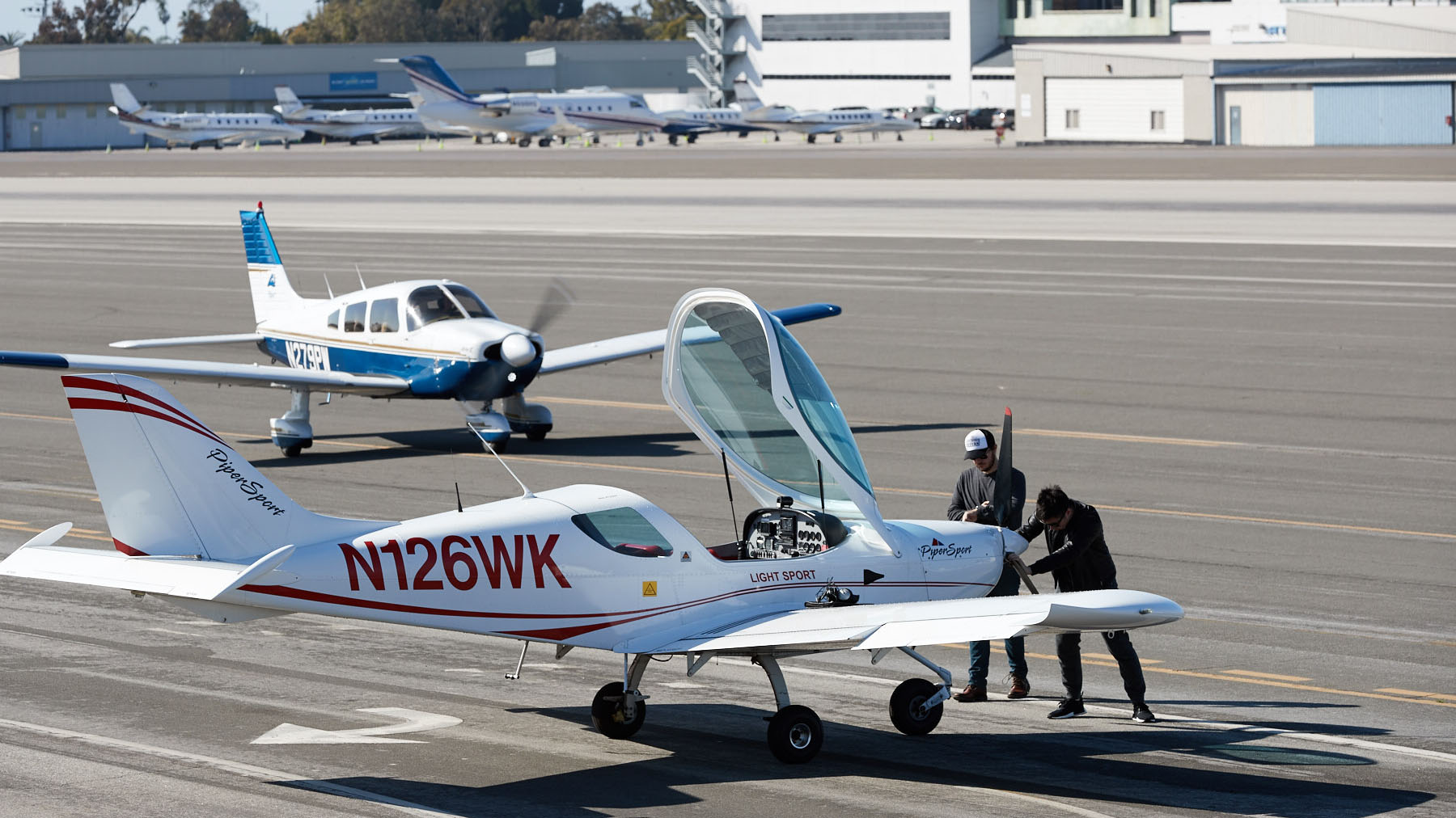 TSA's alien flight student program gets the AOPA pat-down - AOPA