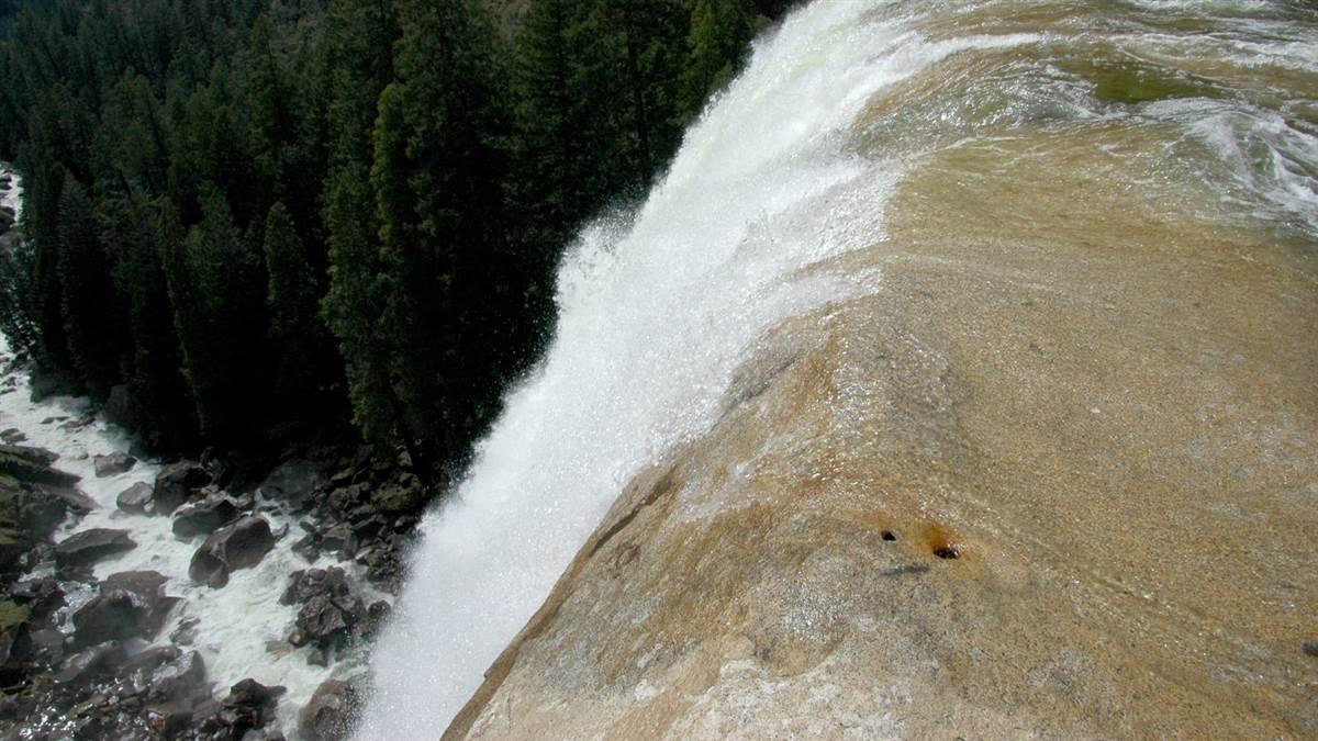Waterfall heaven - AOPA