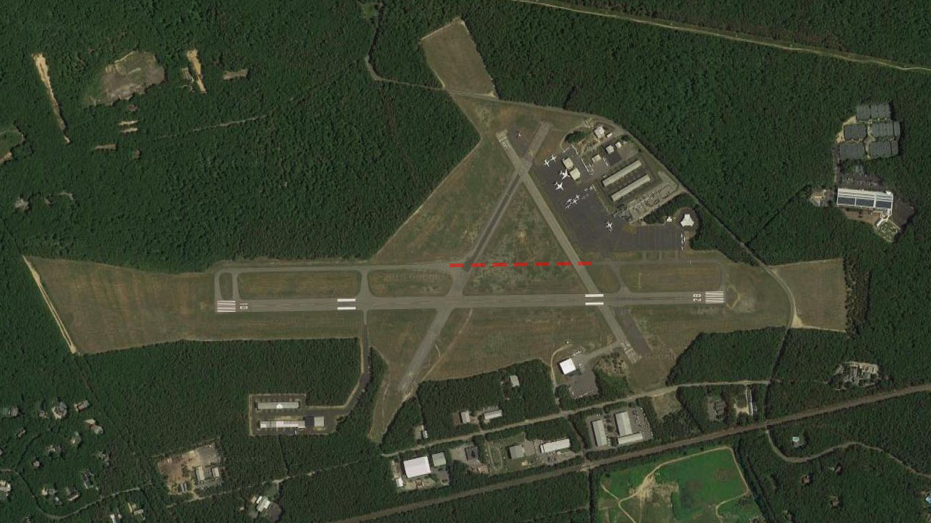 East Hampton taxiway project completion urged - AOPA