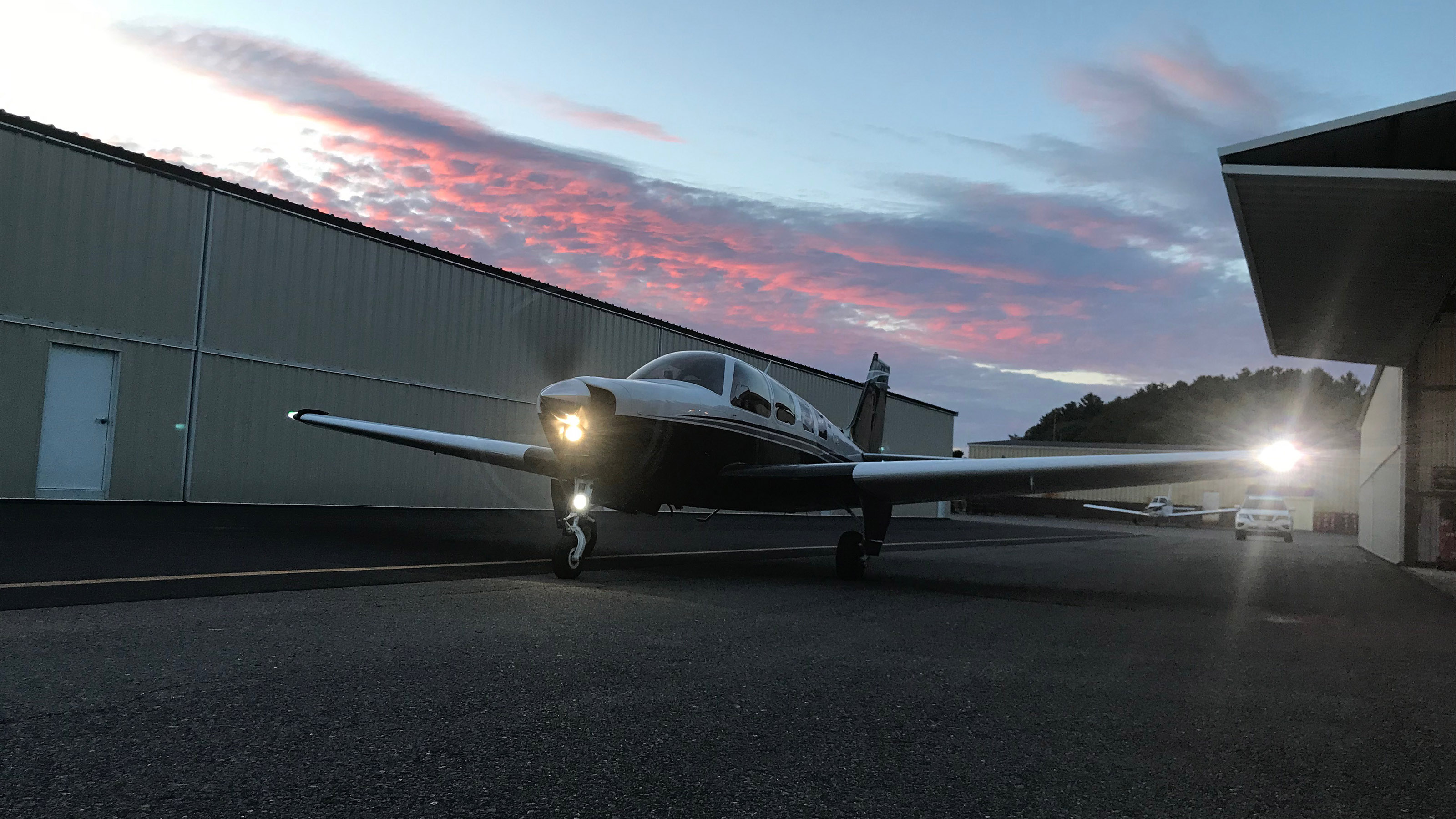Aircraft Maintenance: Light up the night with LEDs - AOPA