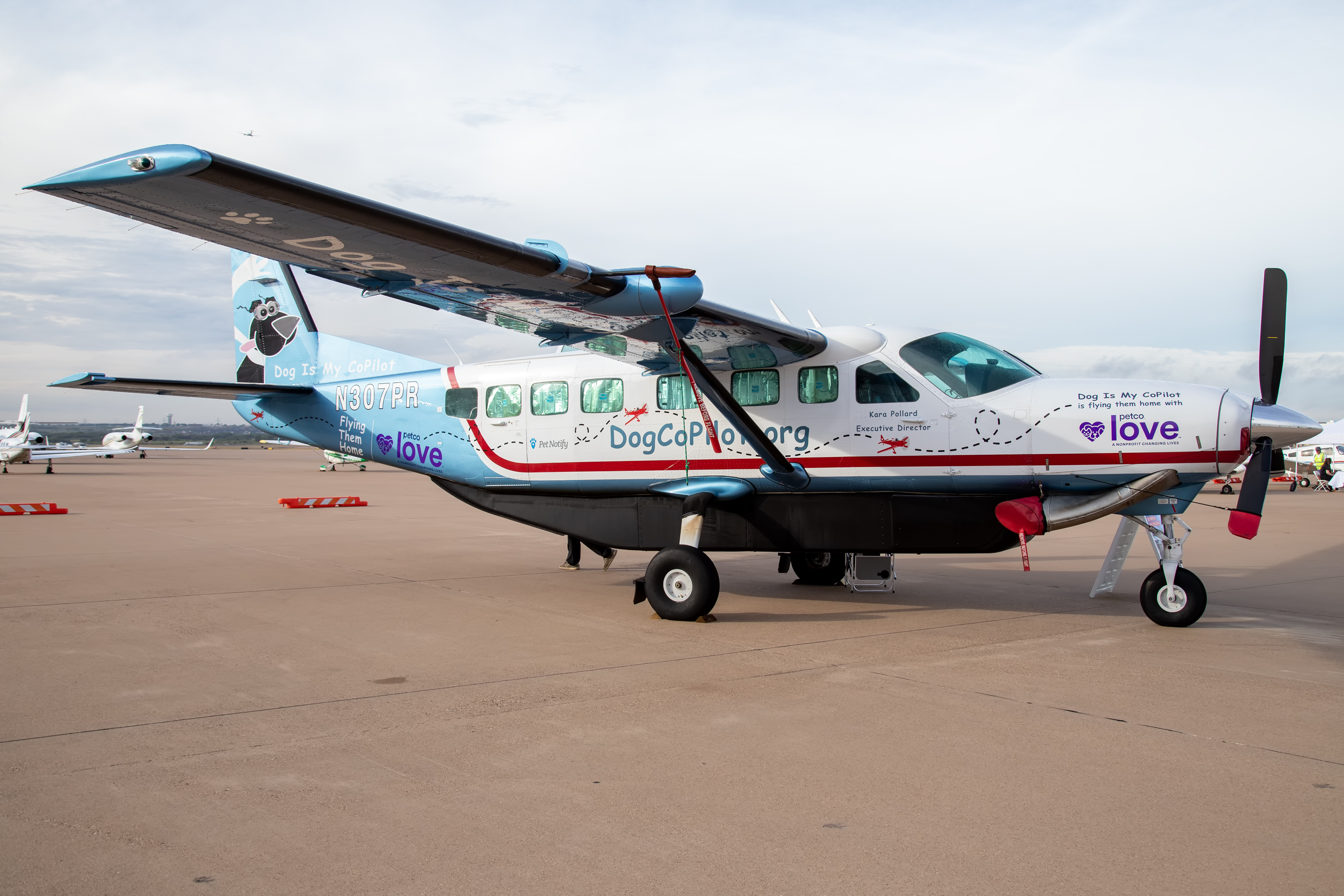 Hundreds visit AOPA Aviator Showcase - AOPA