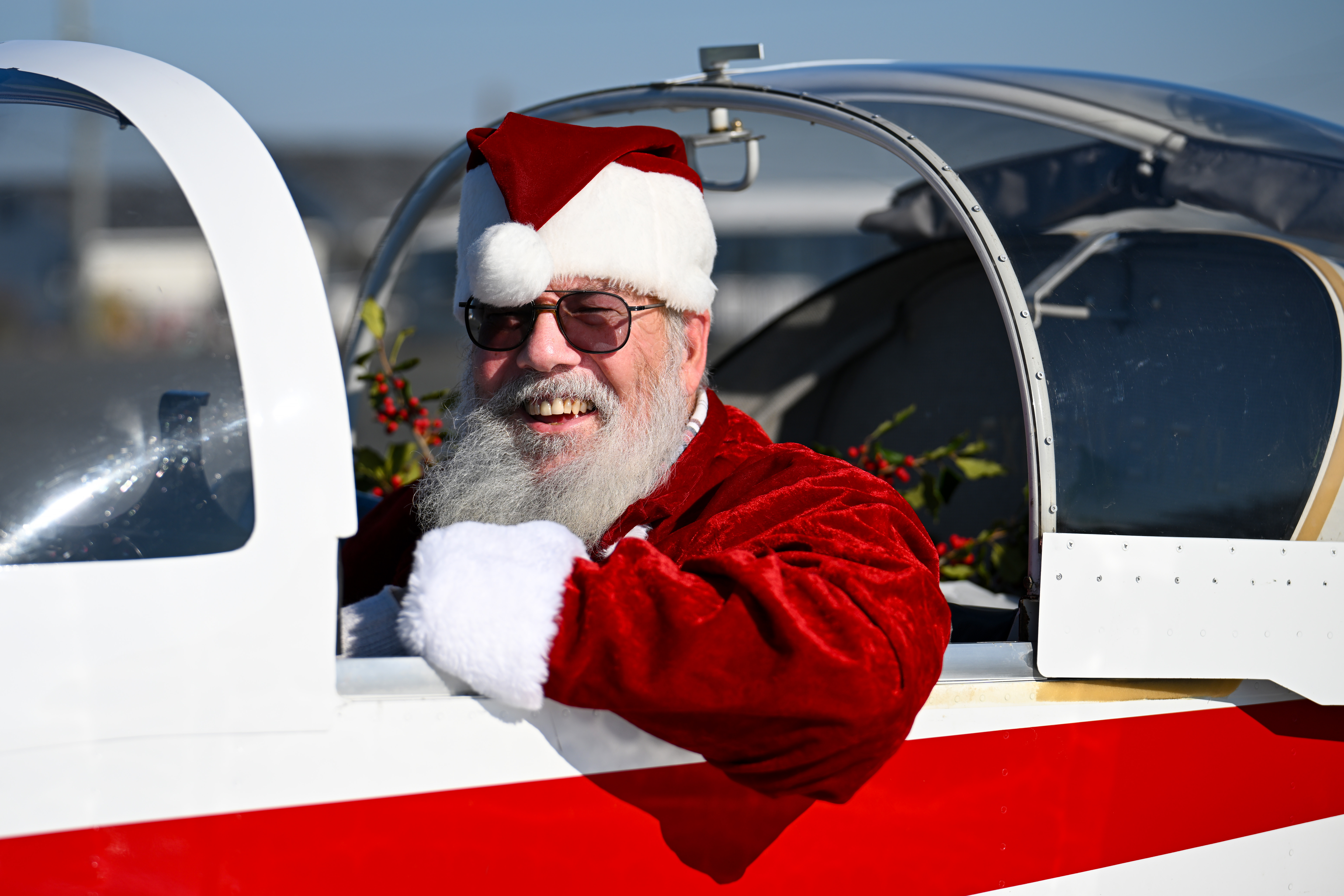 Holiday cheer is in the air - AOPA