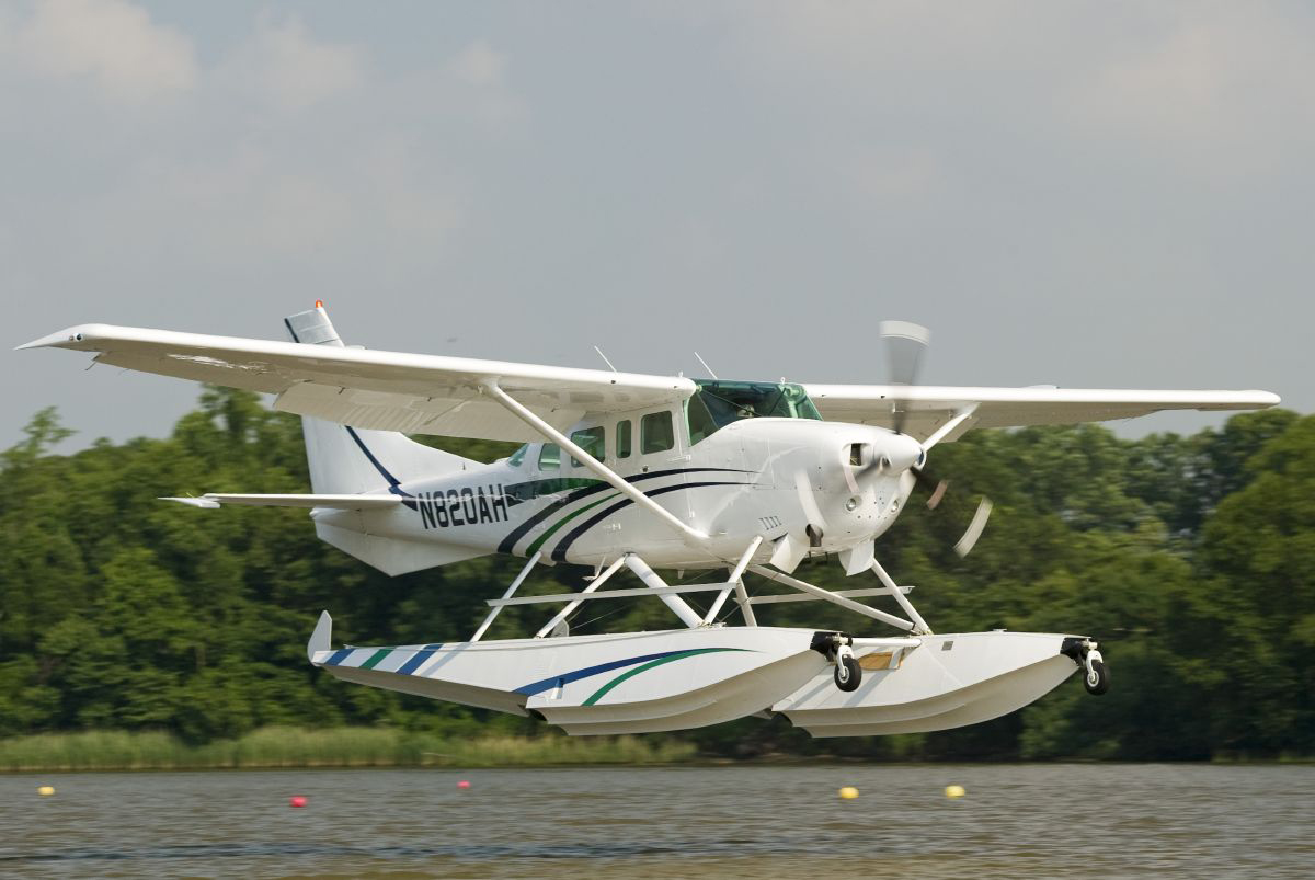 FAA updates seaplane operation safety information - AOPA