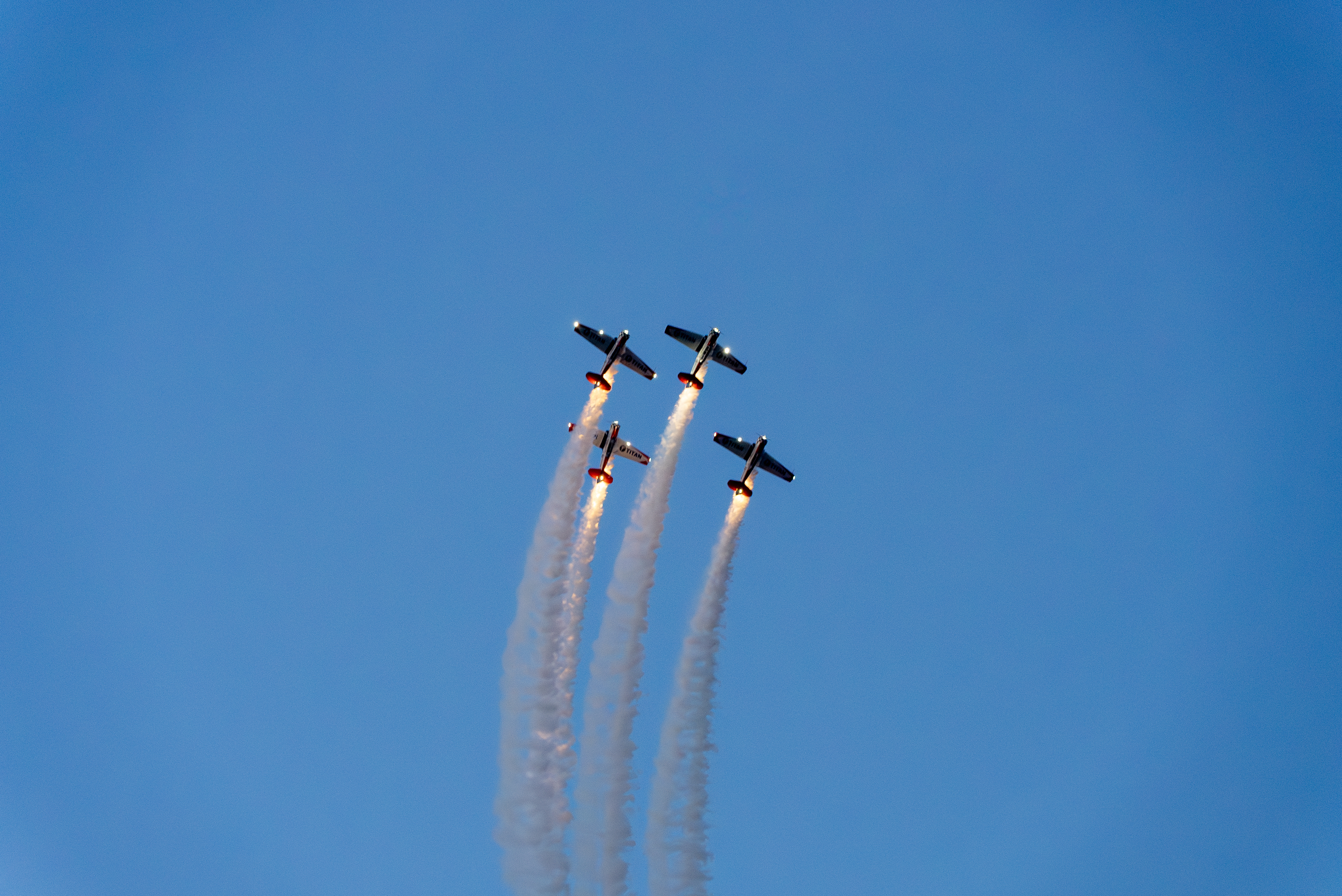 Sun 'n Fun night airshow: Mustang, Texans, pyro, drones - AOPA