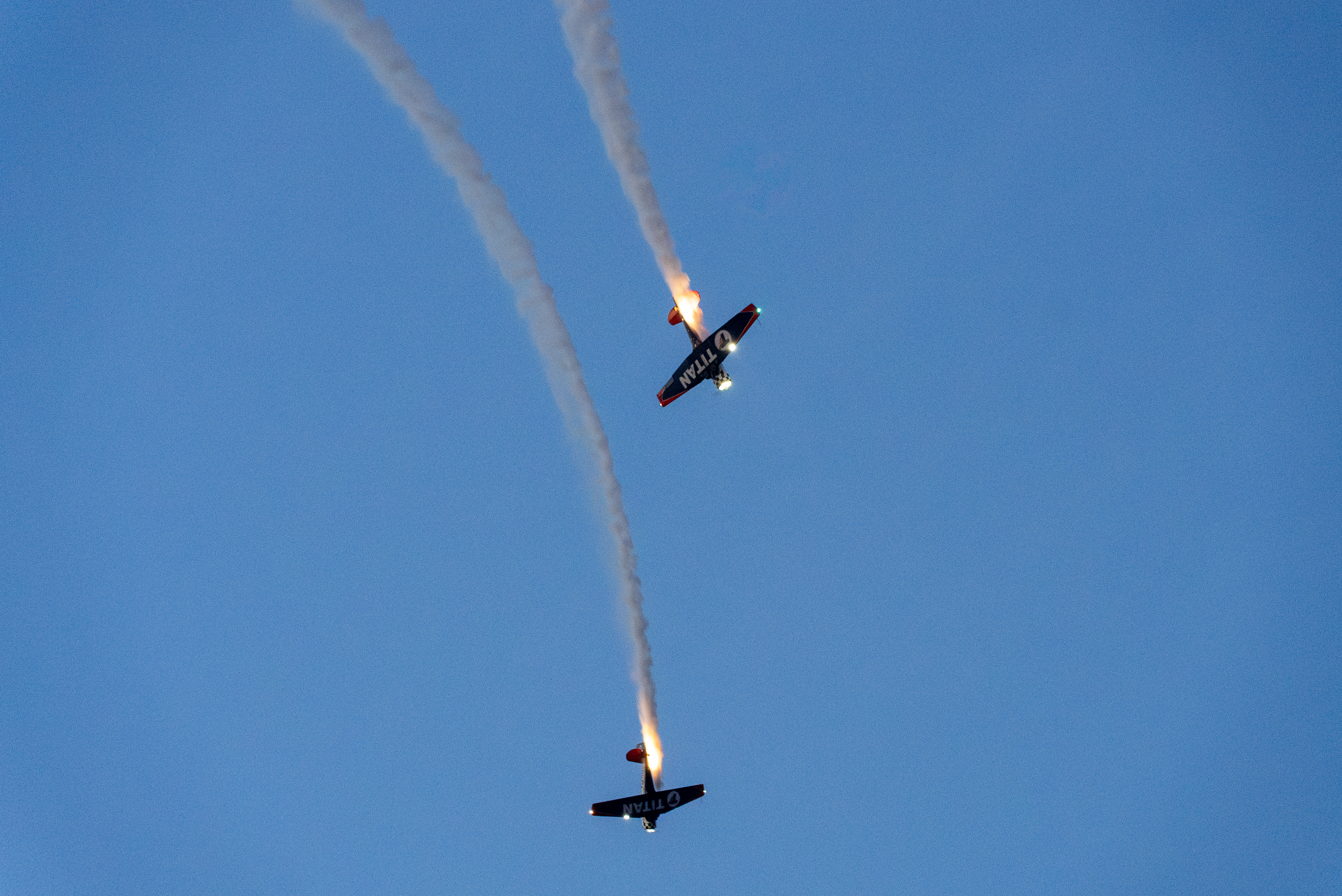 Sun 'n Fun night airshow: Mustang, Texans, pyro, drones - AOPA