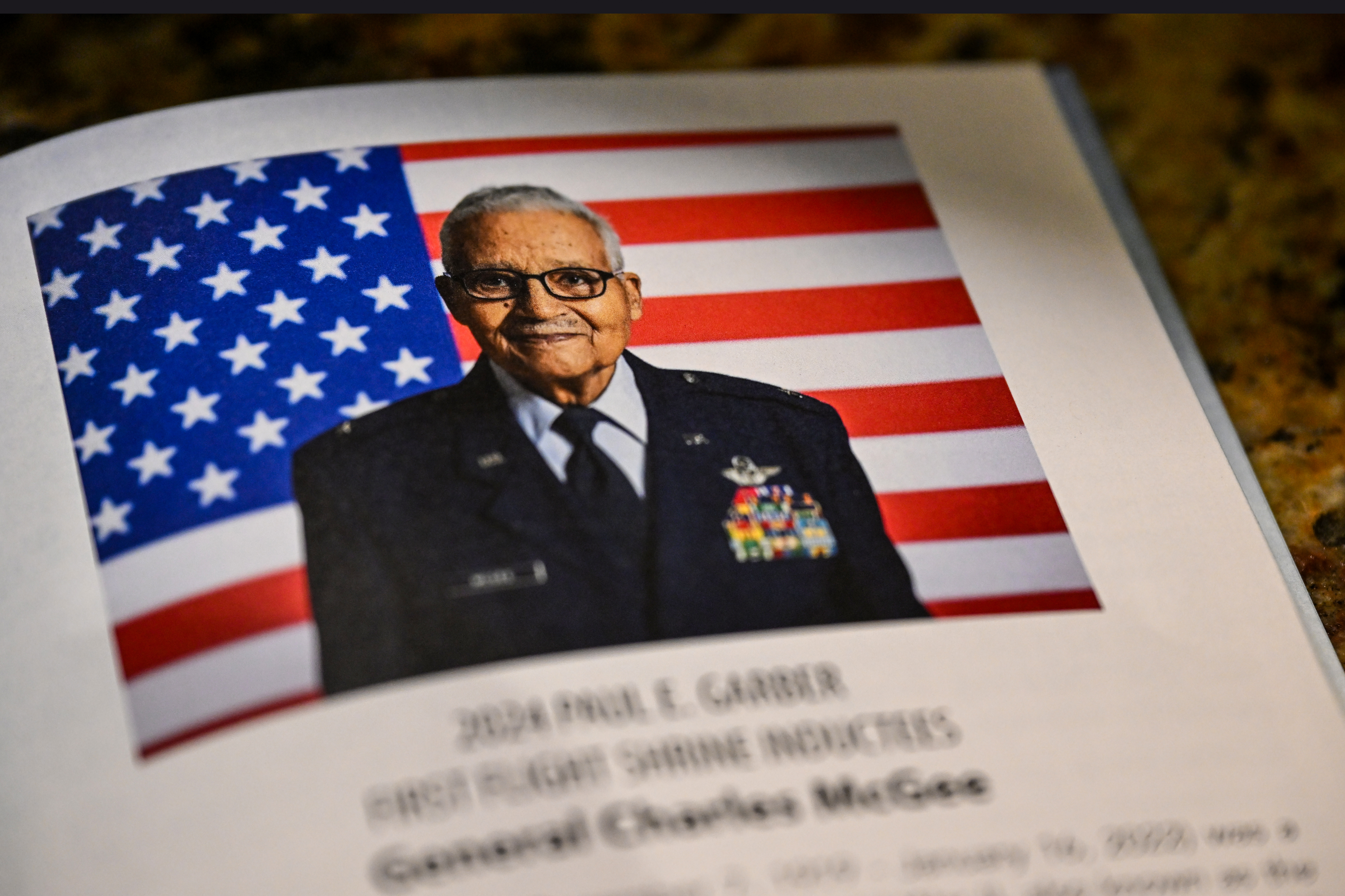 AOPA hosts McGee family at First Flight celebration - AOPA