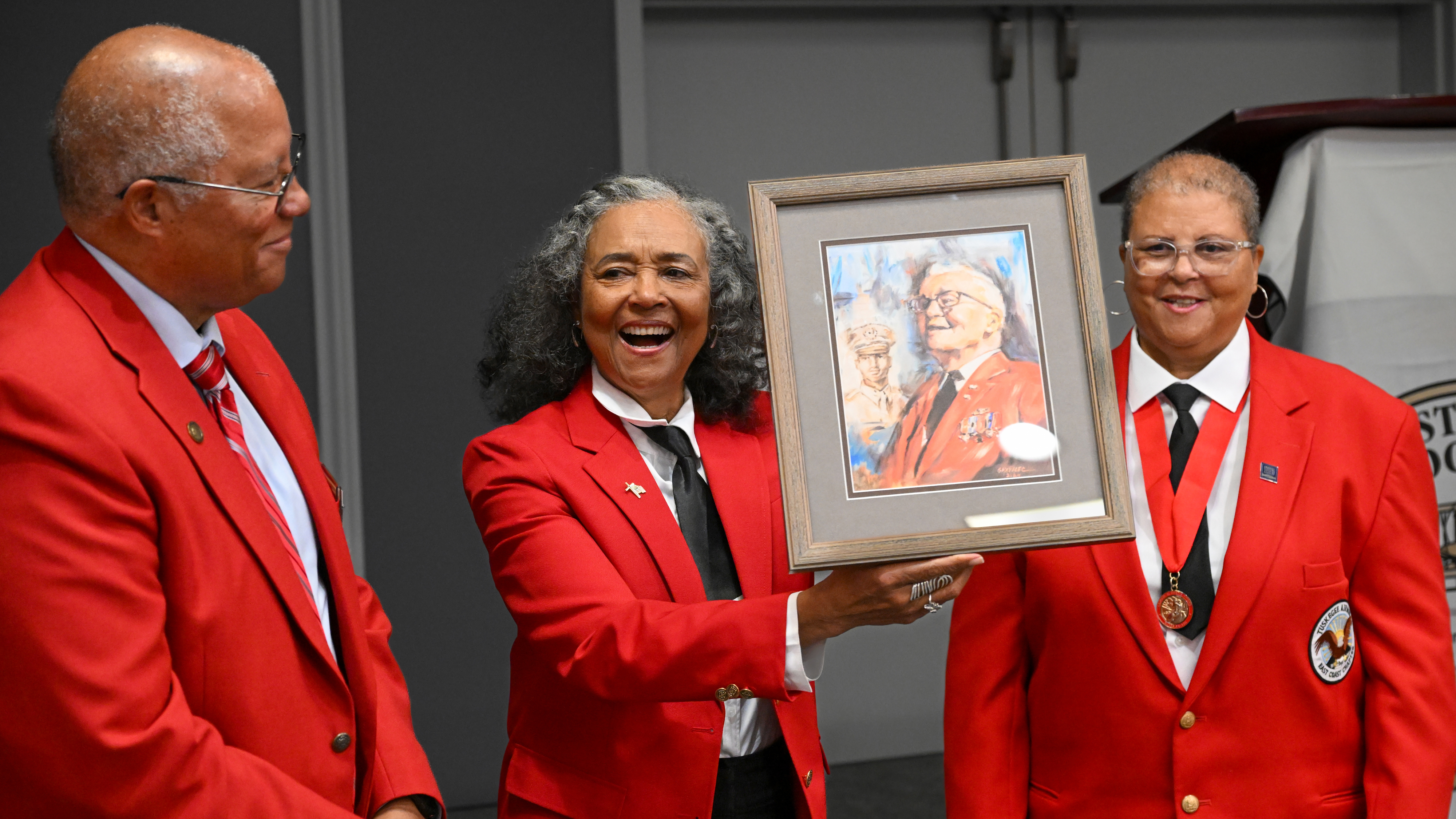 AOPA hosts McGee family at First Flight celebration - AOPA