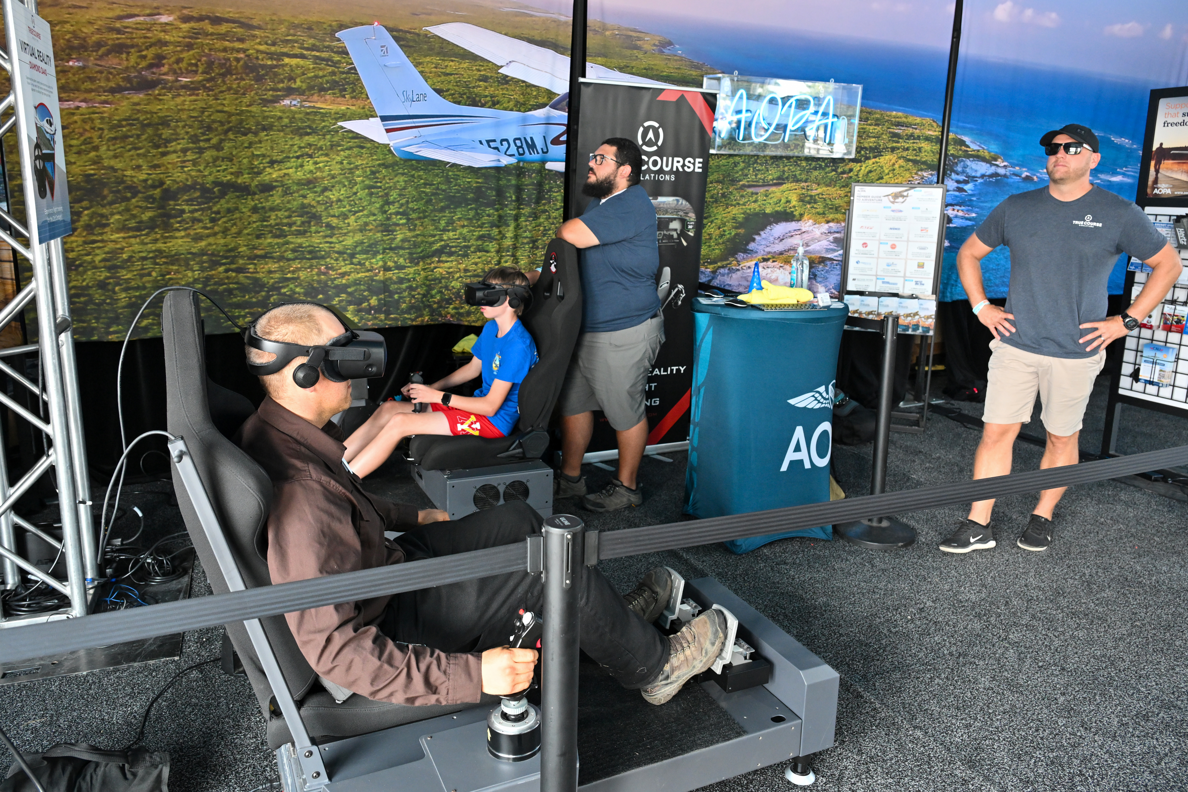 Visual highlights of EAA AirVenture - AOPA