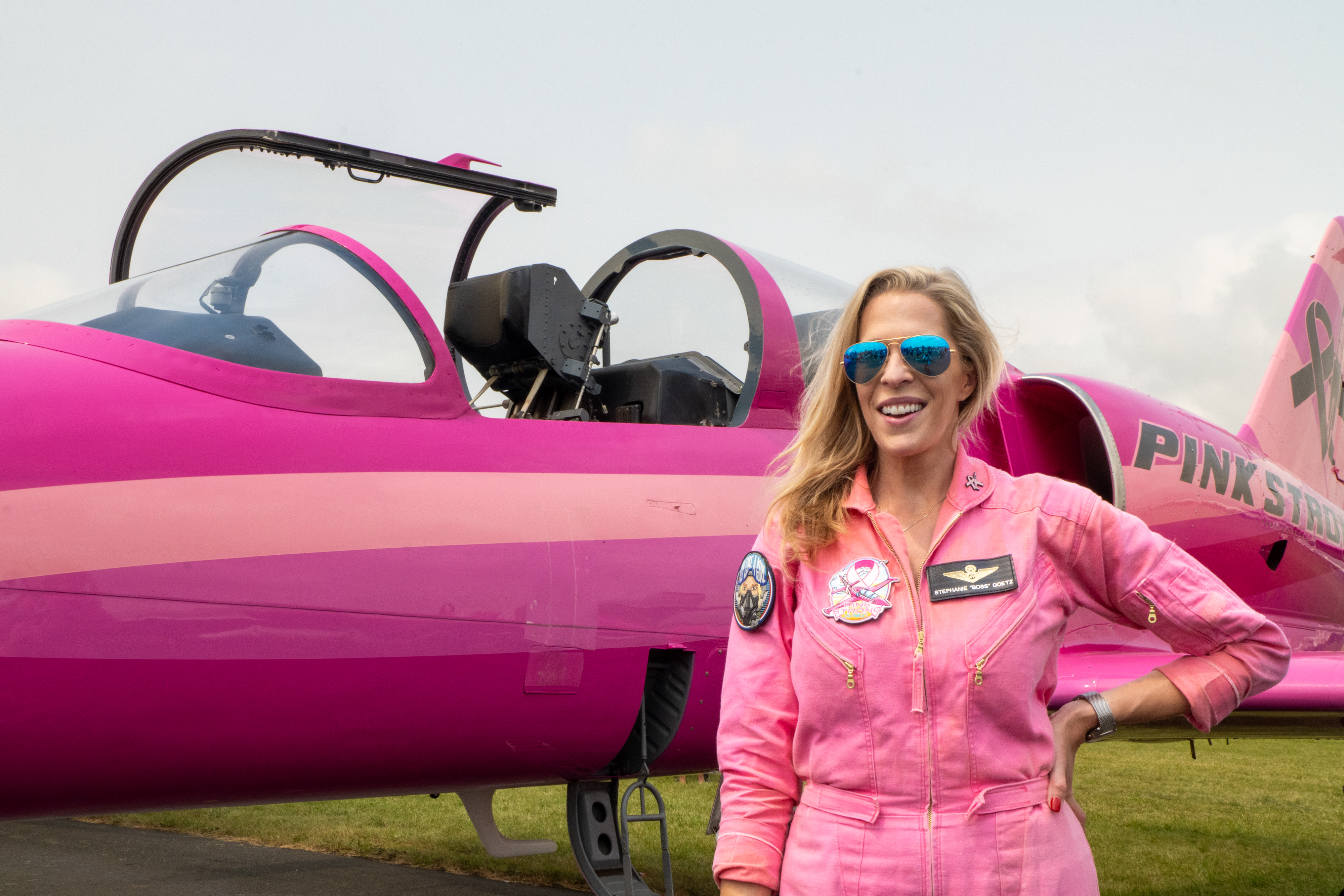 People who love airplanes - AOPA