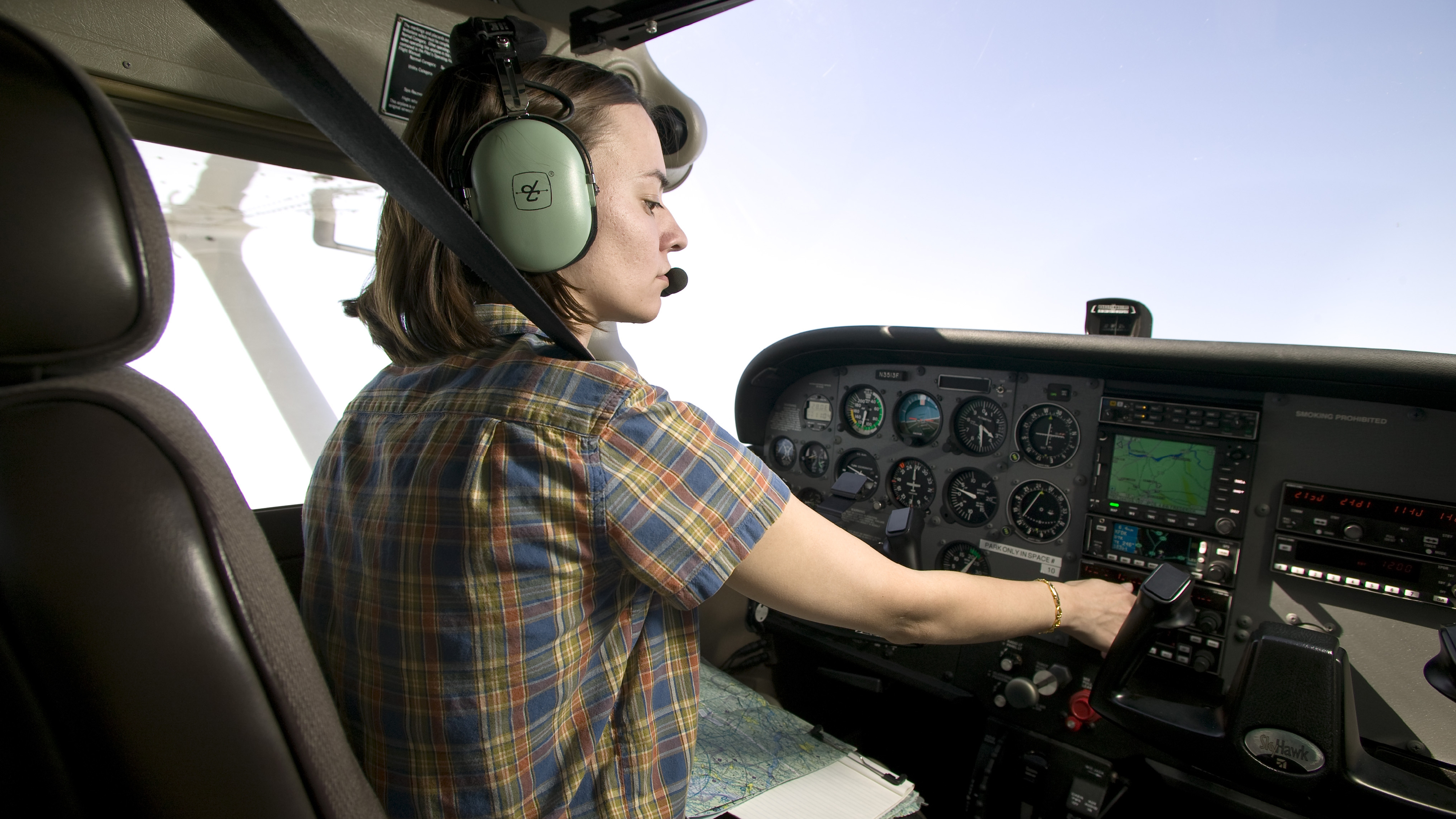 Résumés for professional pilots - AOPA