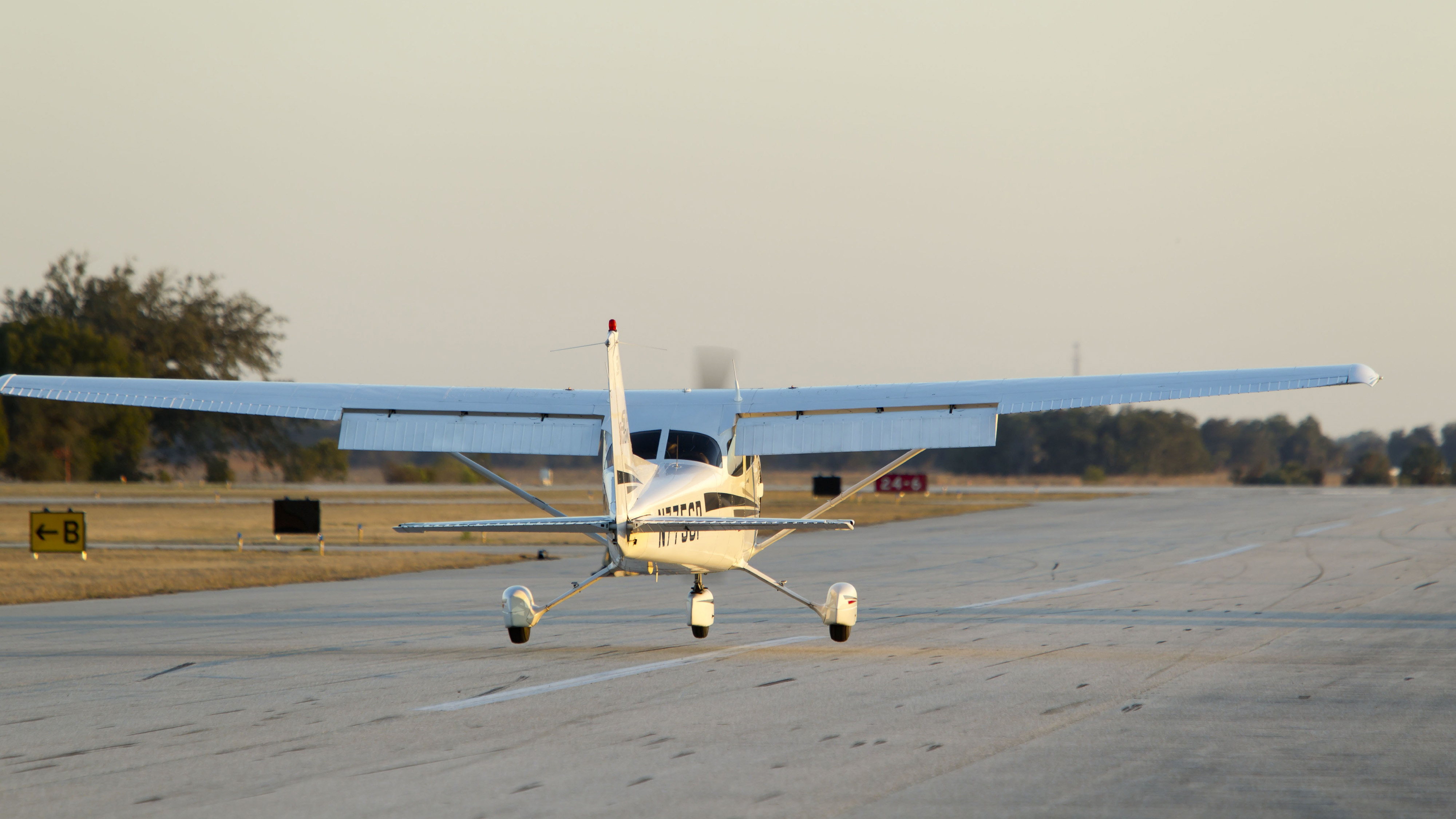 Training and Safety Tip: LAHSO with care - AOPA