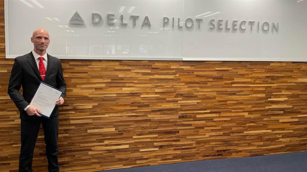 CAU graduate and Navy Veteran Aaron Hepps shares his journey - AOPA