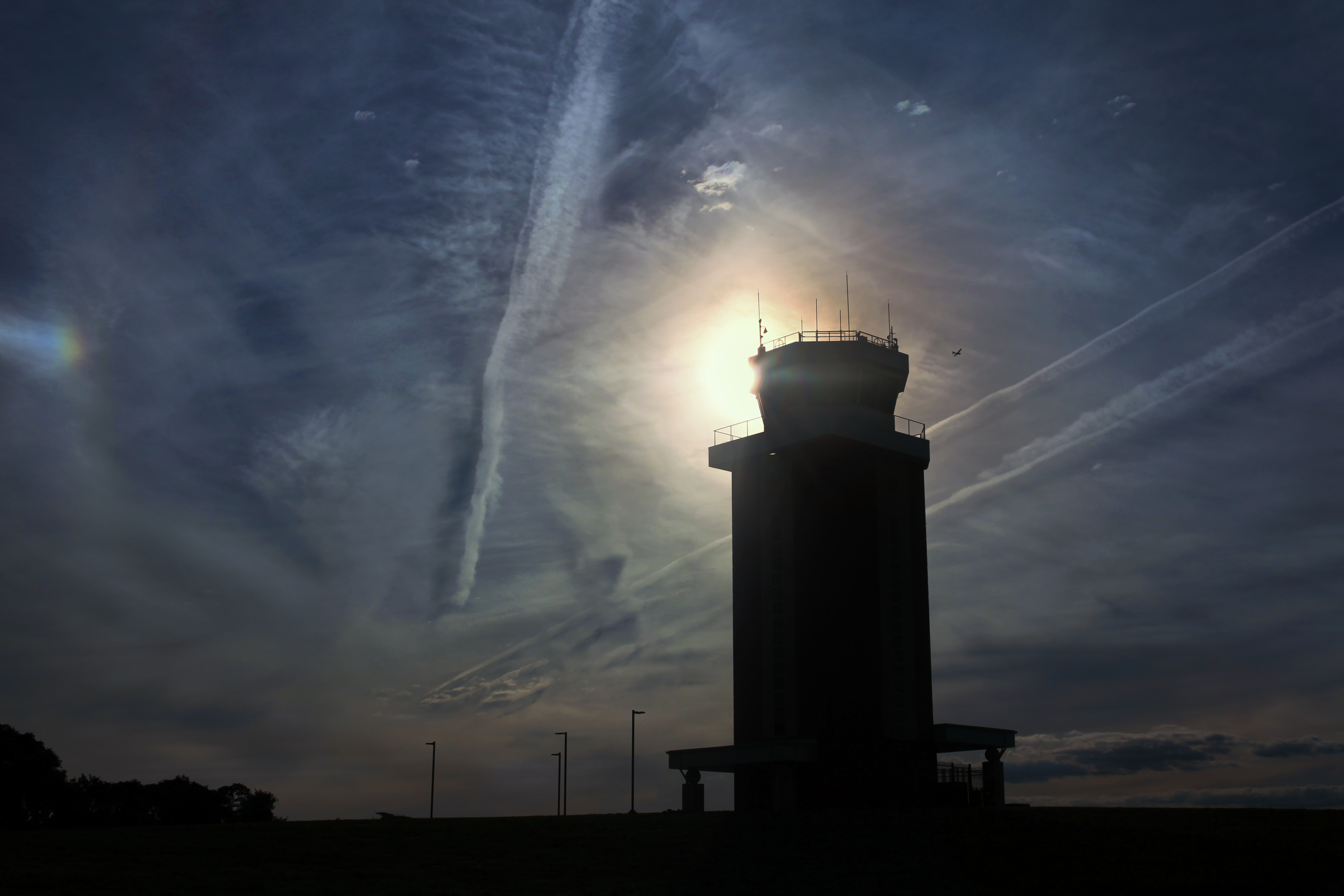 Contract Tower Program supported as agency reviews begin - AOPA