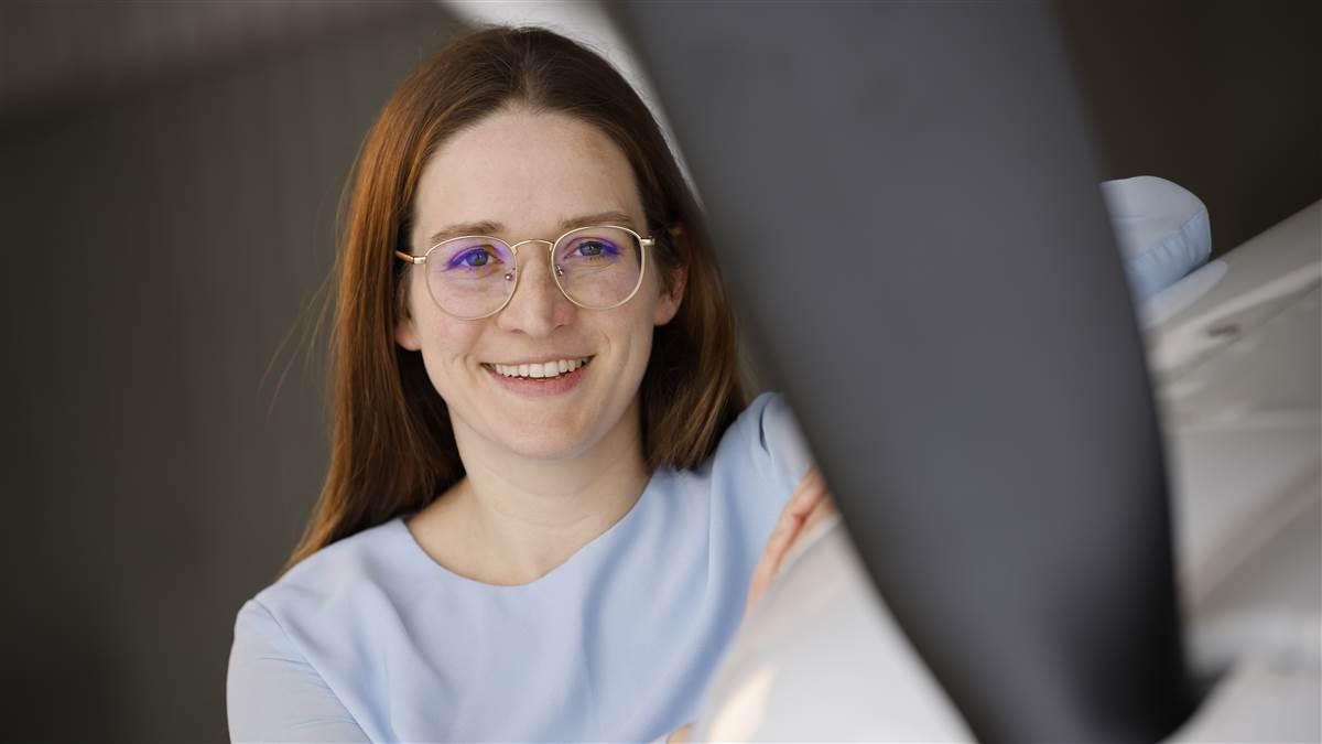 Voice in your head - AOPA