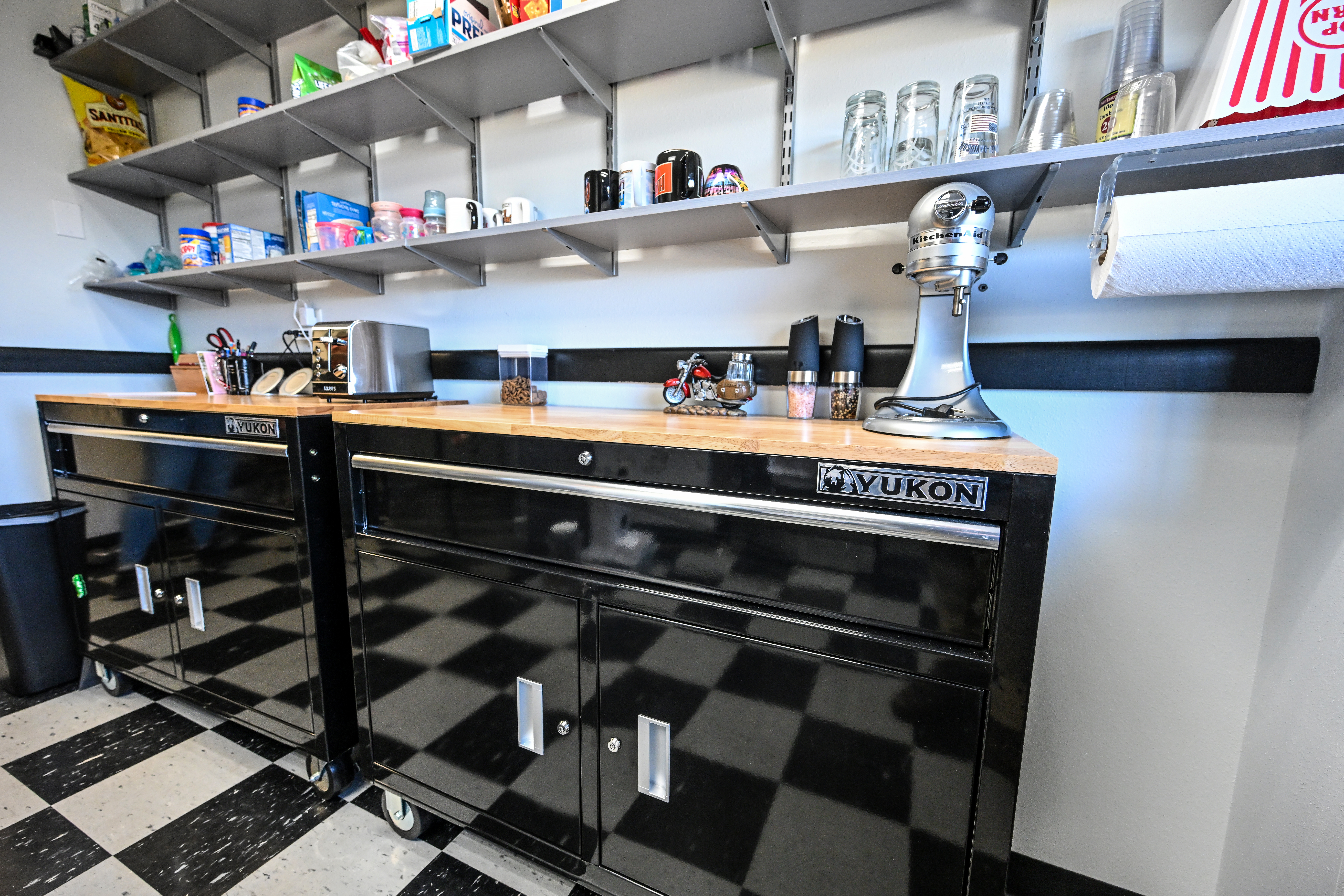 Where pilots roost - AOPA