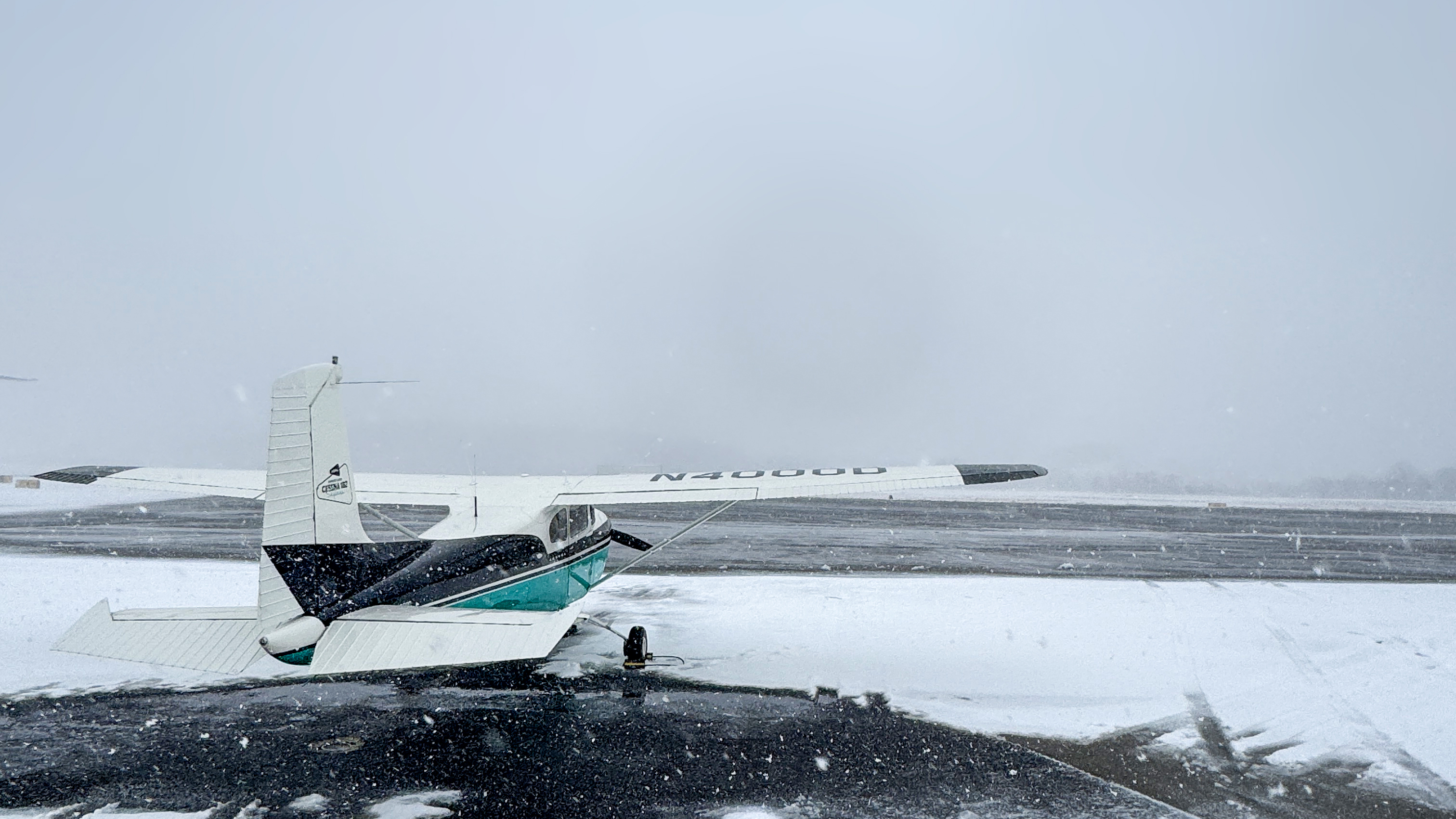 Your airplane is ready - AOPA
