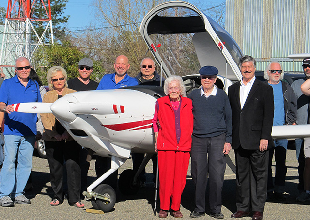 AOPA honors veteran recognized as oldest active pilot - AOPA