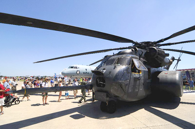 Salute to centennial of naval aviation - AOPA