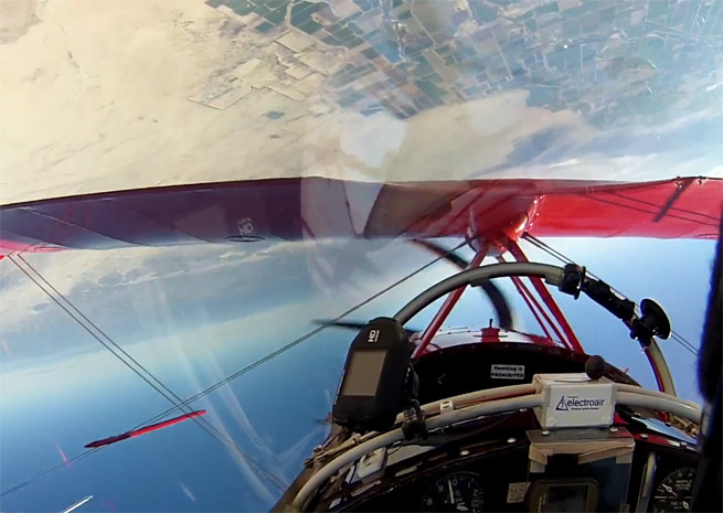 World record attempt for inverted flat spins - AOPA