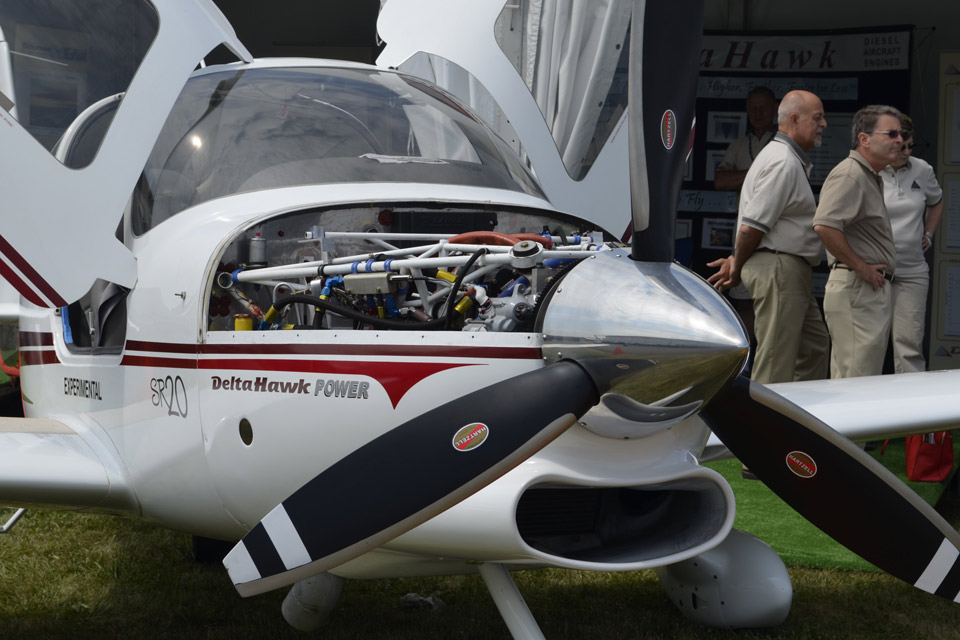 Diesel rounds the bend - AOPA