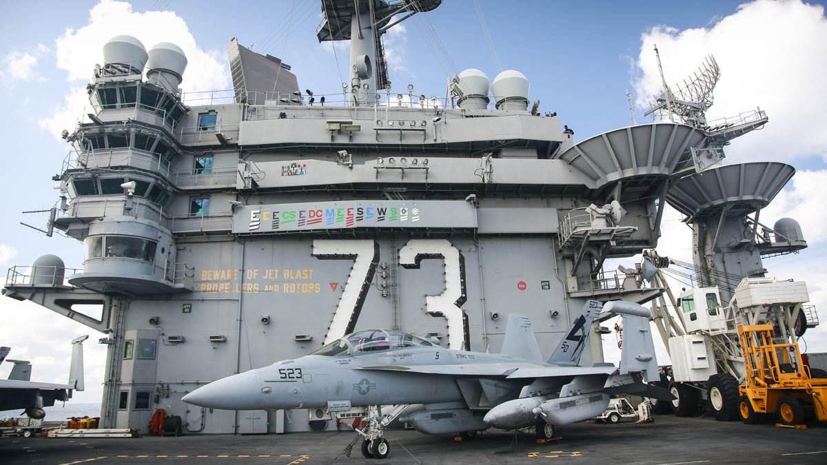 Nailing the meatball - AOPA