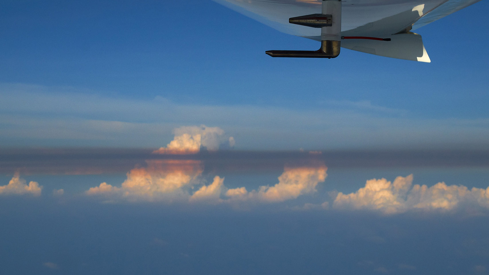 Pilot flies for science in light sport aircraft - AOPA