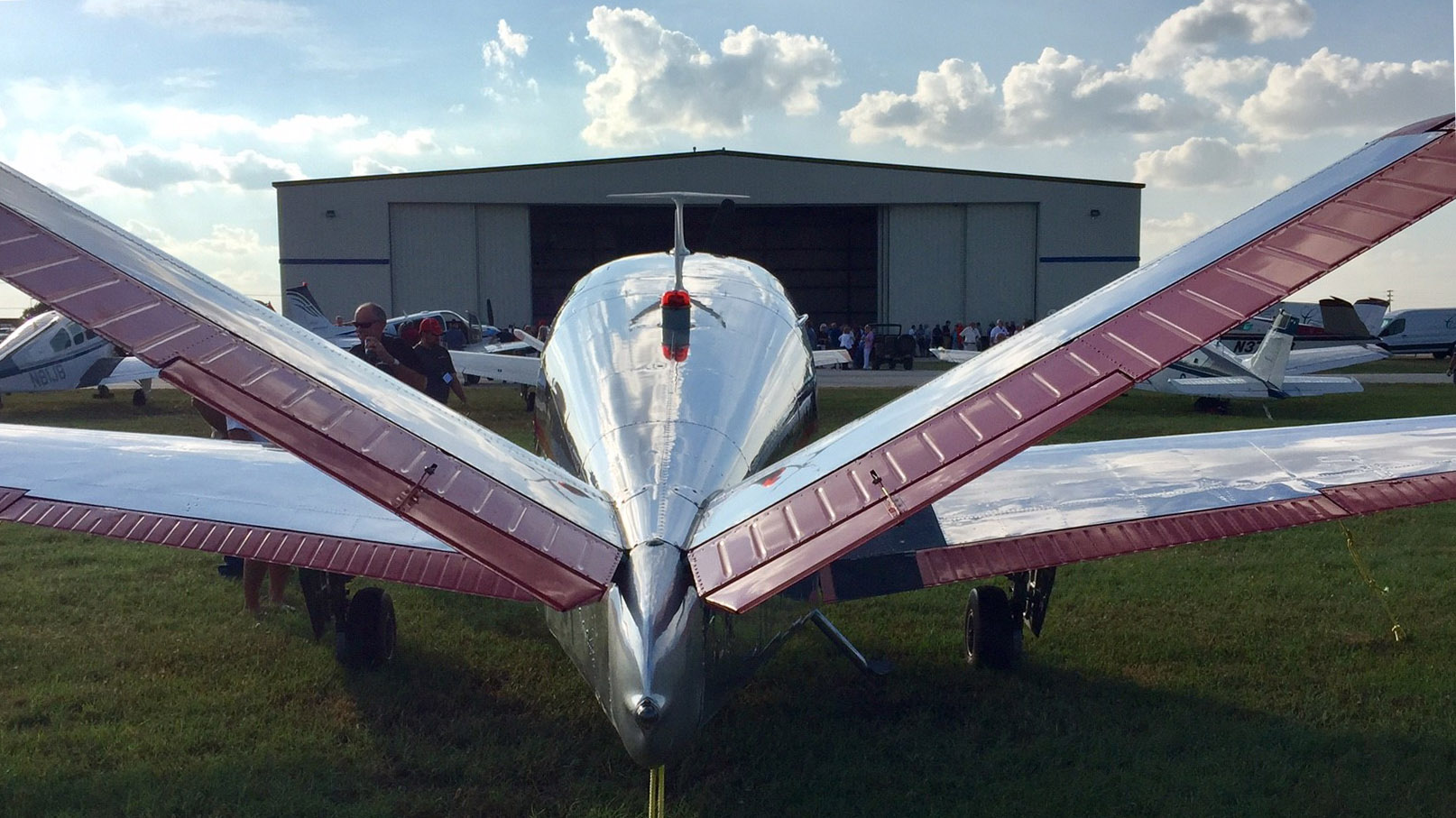 Beechcraft fly home to celebrate milestone anniversaries - AOPA