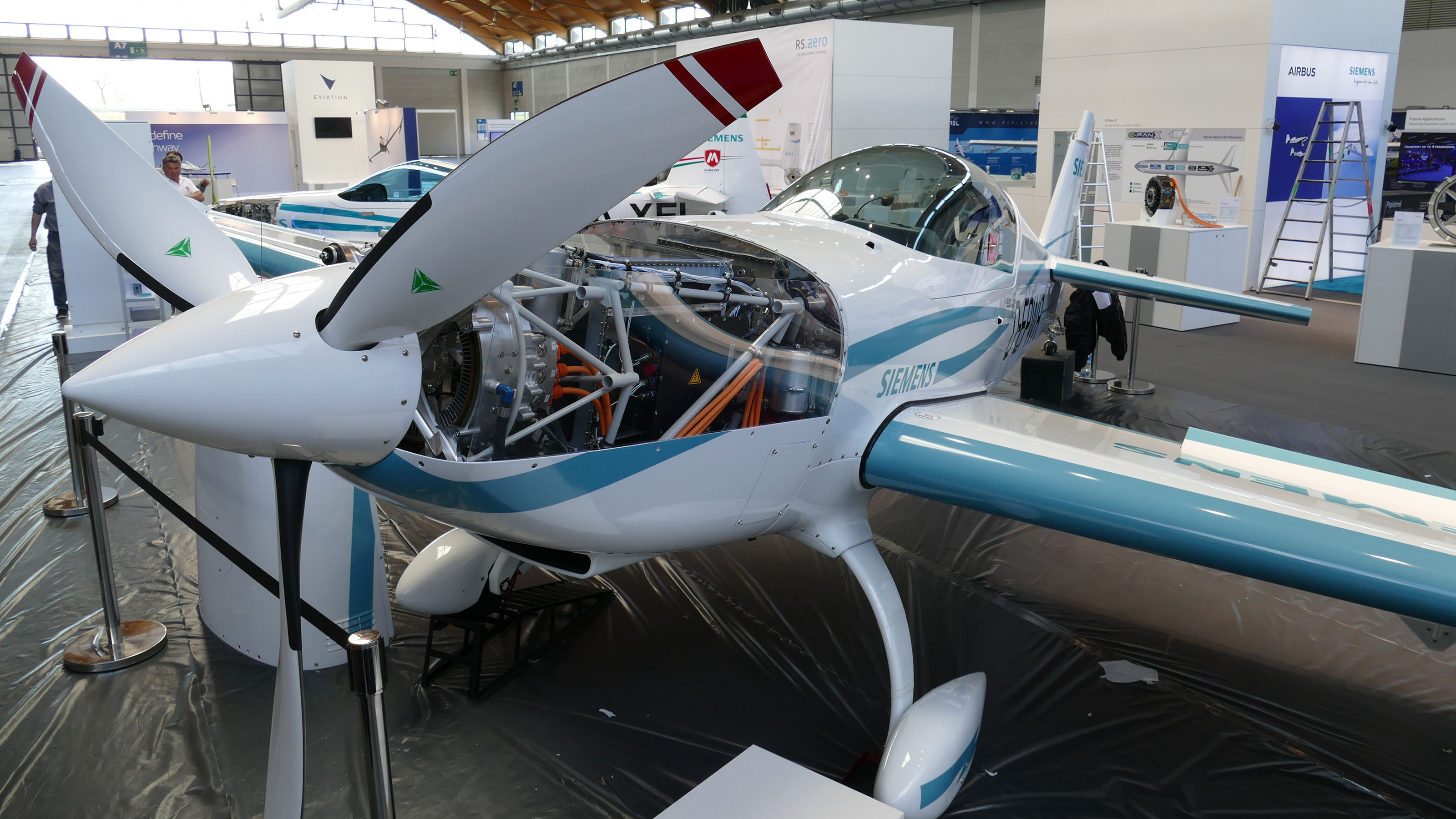 AERO showcases electric aviation - AOPA