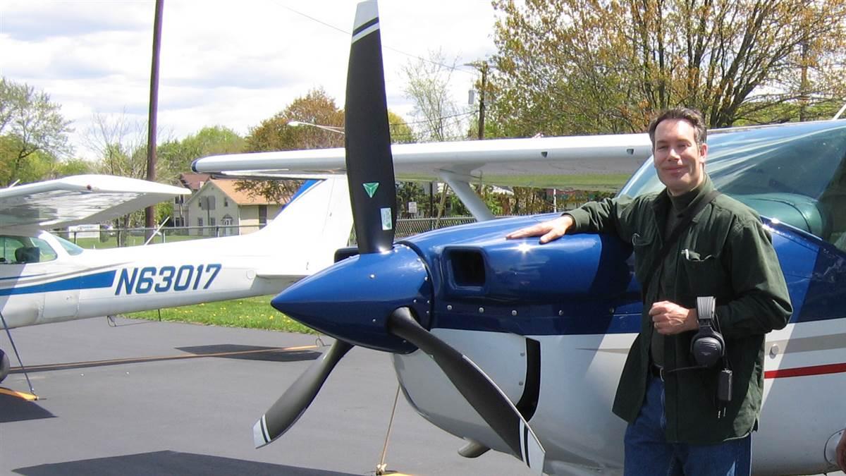 The Bell UH-1B Huey: A Flying Symbol - AOPA