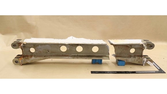 Cessna 210 accident prompts wing spar concern - AOPA