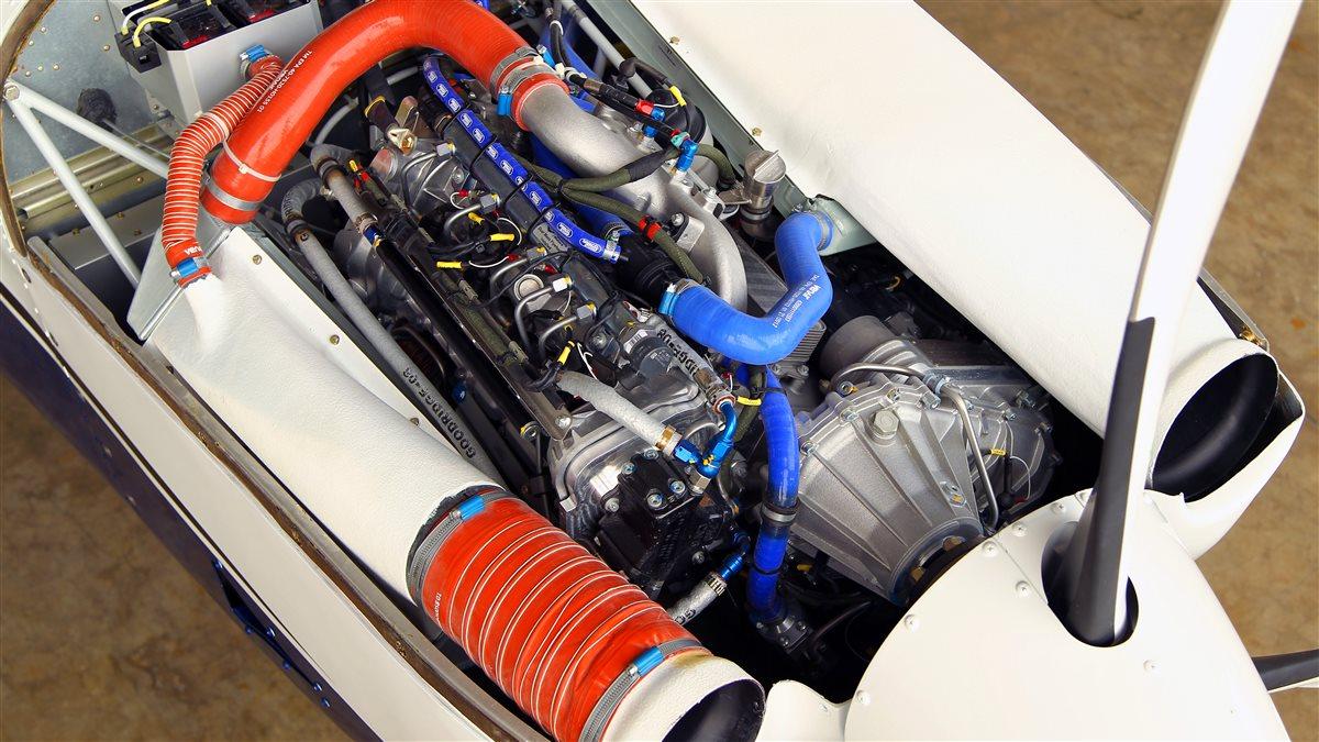 Continental Motors advances diesel Skyhawks - AOPA
