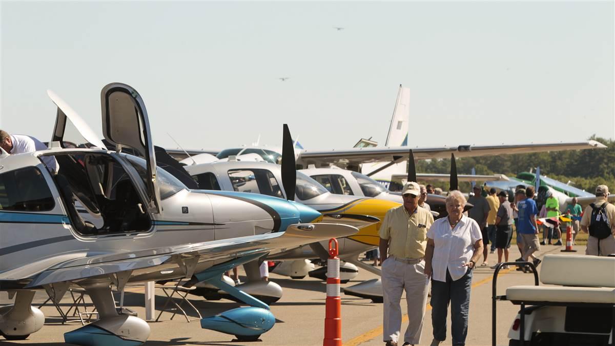 AOPA Fly-Ins: Record-breaking attendance ends fly-in season - AOPA