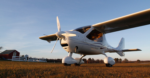 Fuel-injected Flight Design: Flying the CTLSi - AOPA