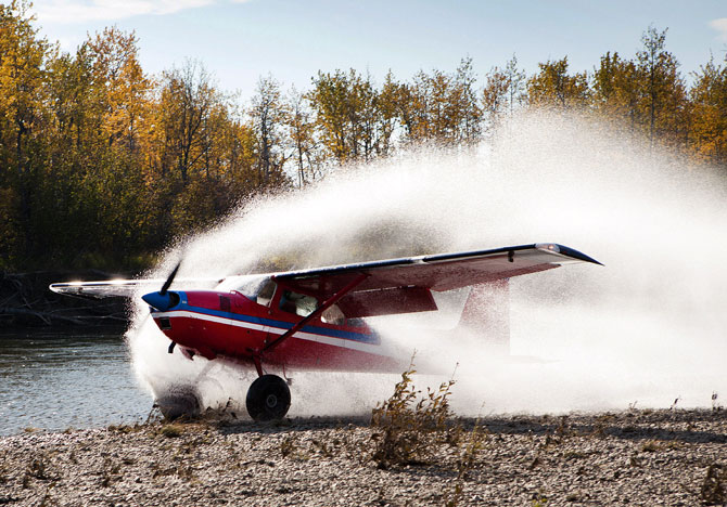 Flying wild in Alaska - AOPA