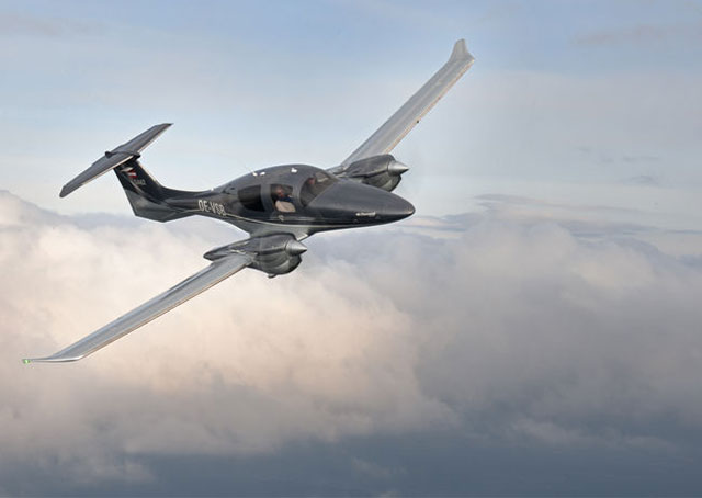 Diamond DA62 EASA-certified - AOPA