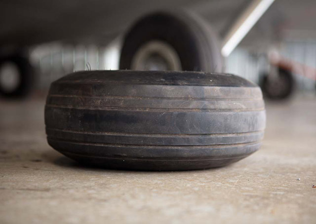 Aircraft maintenance: 10 tips to protect aircraft tires - AOPA