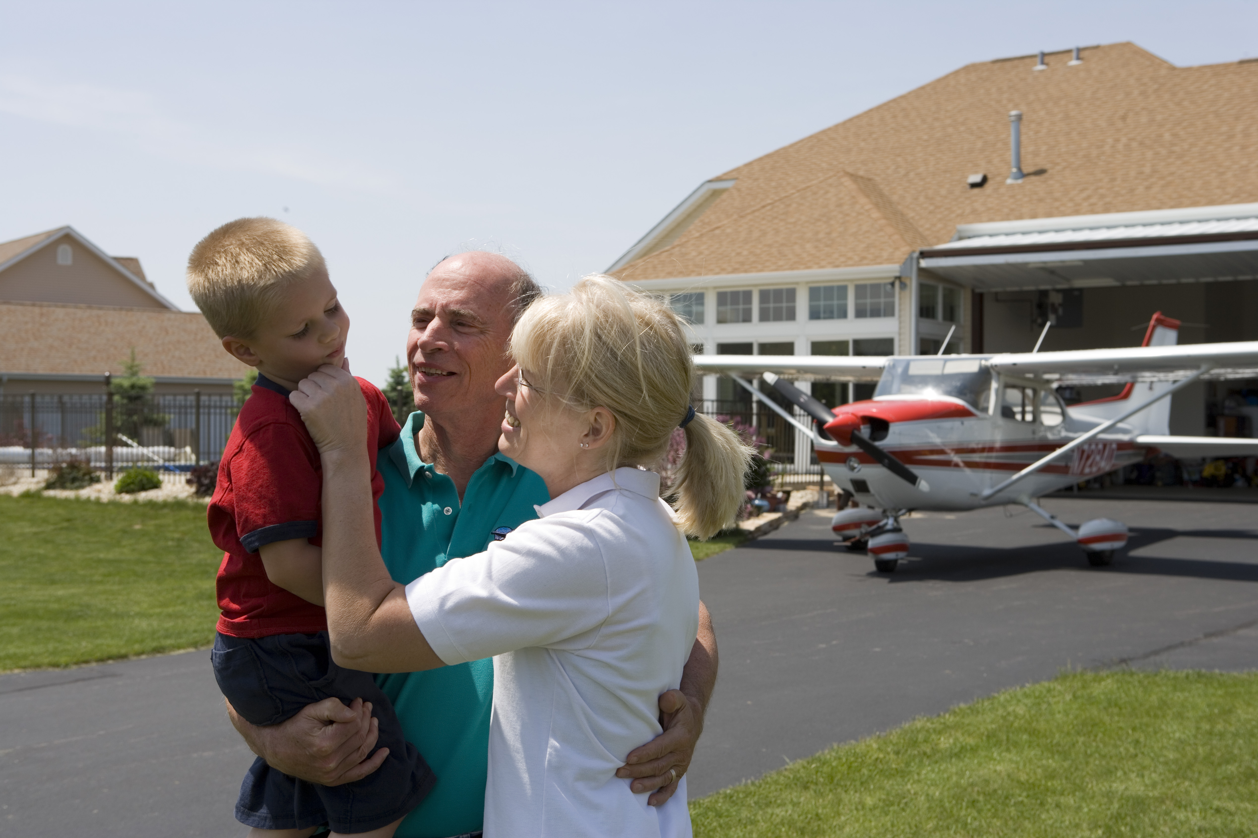 Flying With Family - AOPA
